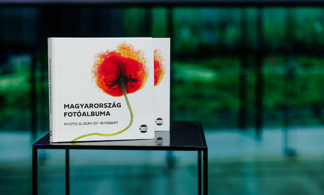 Bemutatták a Magyarország 365 fotópályázat albumát » Múlt-kor történelmi magazin » Hírek